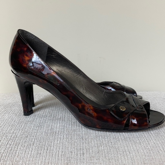Stuart Weitzman | Shoes | Stuart Weitzman Patent Tortoise Peep Toe Heel ...